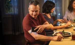 Capteur Freestyle-LibreLink pour la surveillance du glucose-Source-Google